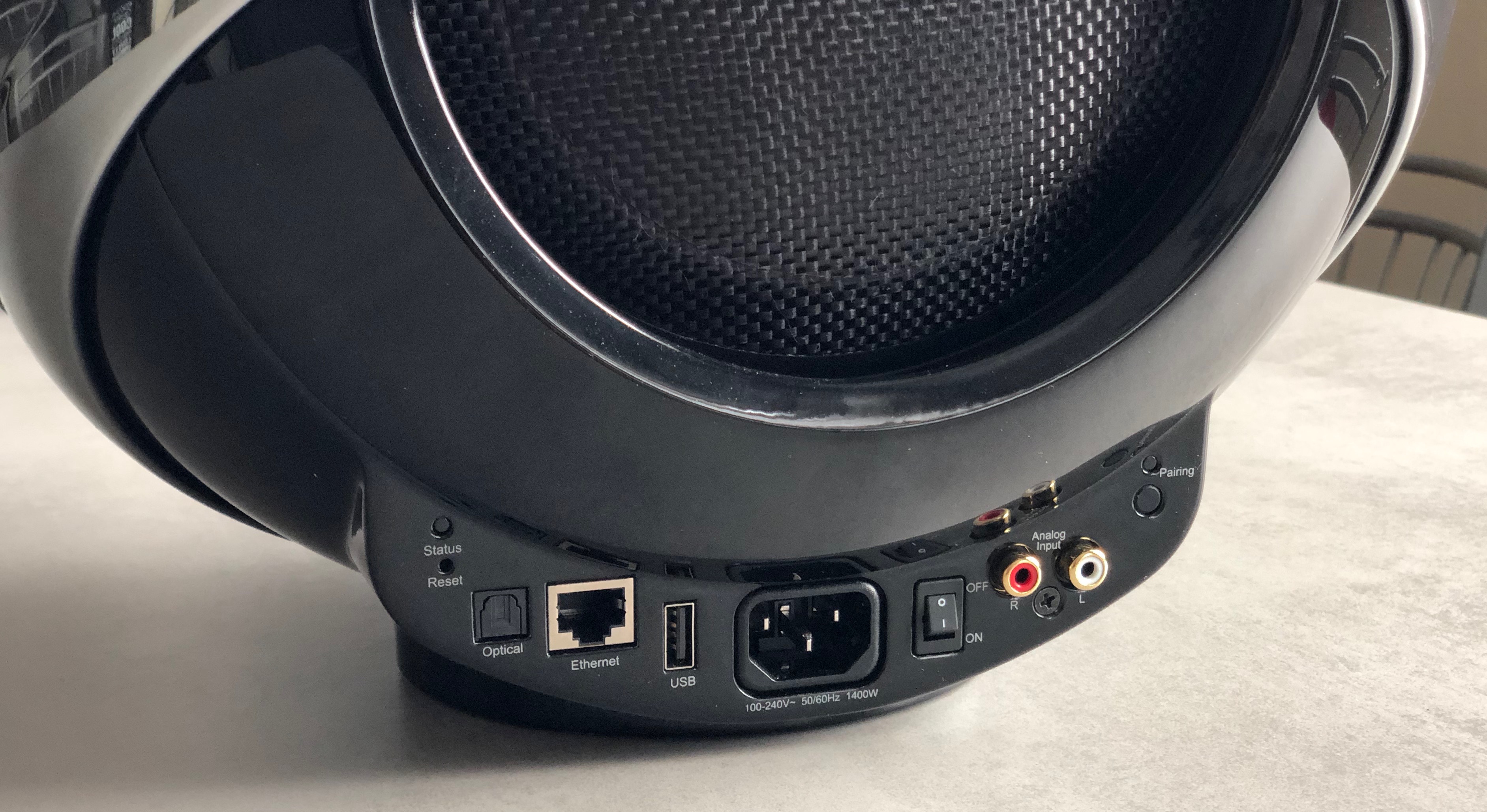 Test de l'enceinte connectée Cabasse Pearl : une sphère pleine de ... Test de l'enceinte connectée Cabasse Pearl : une sphère pleine de ...