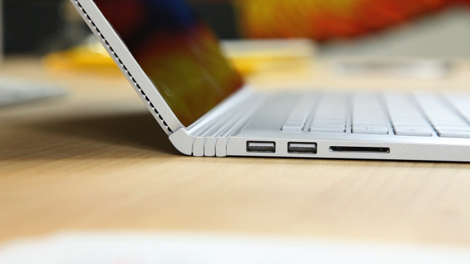 Test de la Surface Book, « l'ordinateur ultime » de Microsoft