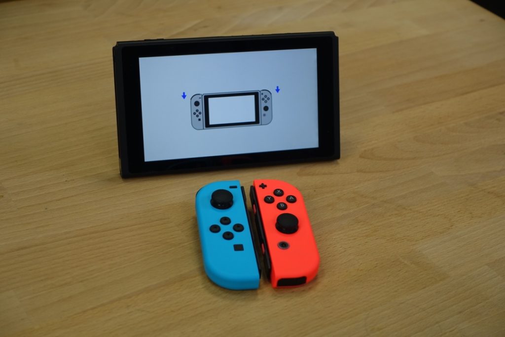 Joy-Con, écran, dock : découvrez la Nintendo Switch sous tous les angles