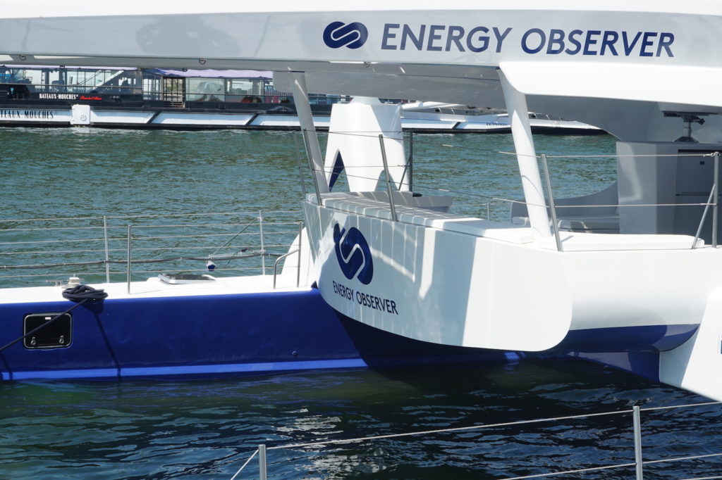 Energy Observer : le navire écolo et futuriste entame une odyssée de 6 ans