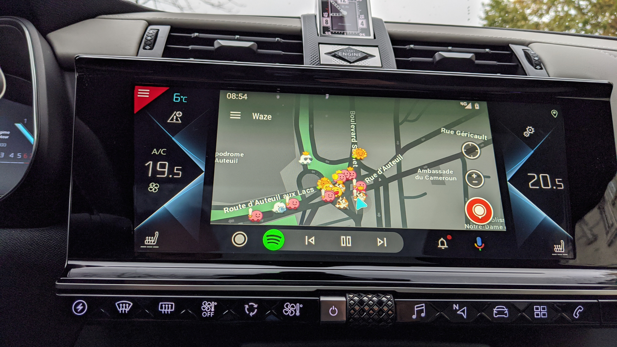 Essai du DS7 Crossback E-Tense 4x4 : la version électrifiée change-t ...