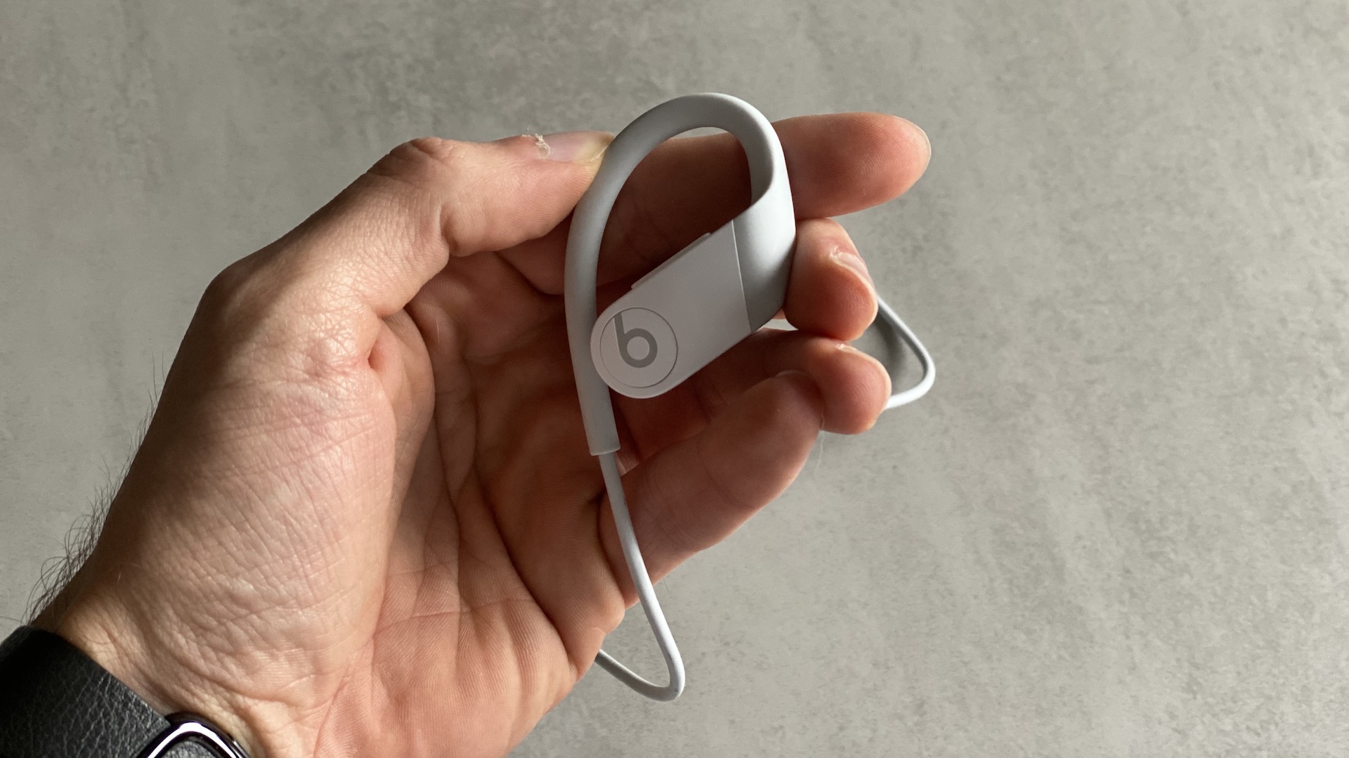 Beats Powerbeats : prix, fiche technique, actualités et test ...